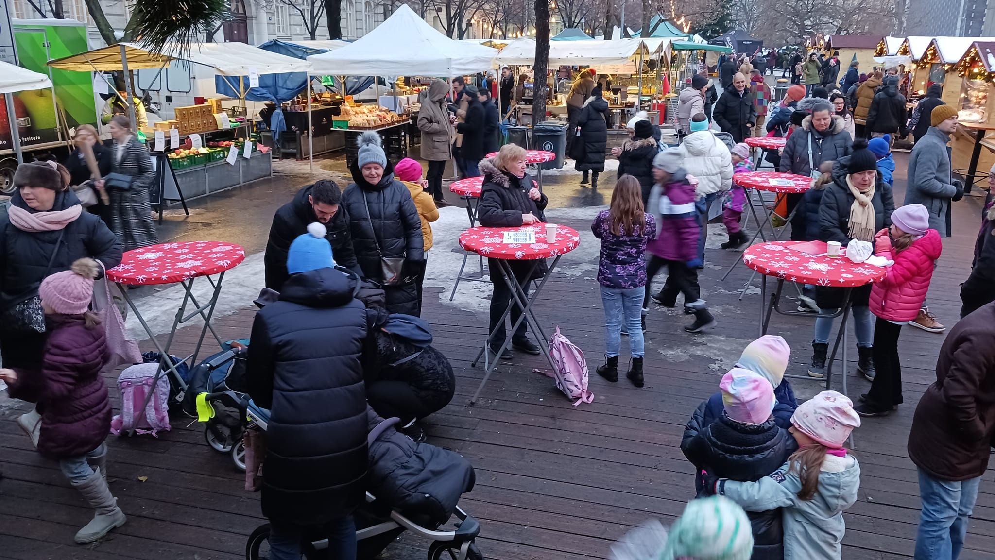 Prague Christmas Markets: 4 Practical Things You Should Know | Prague ...